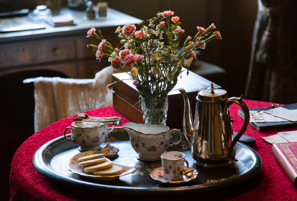 Tea Room: The Definition and Meaning
